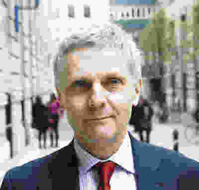 Curious minds are Shaping the World. Join in. - Shaping the world